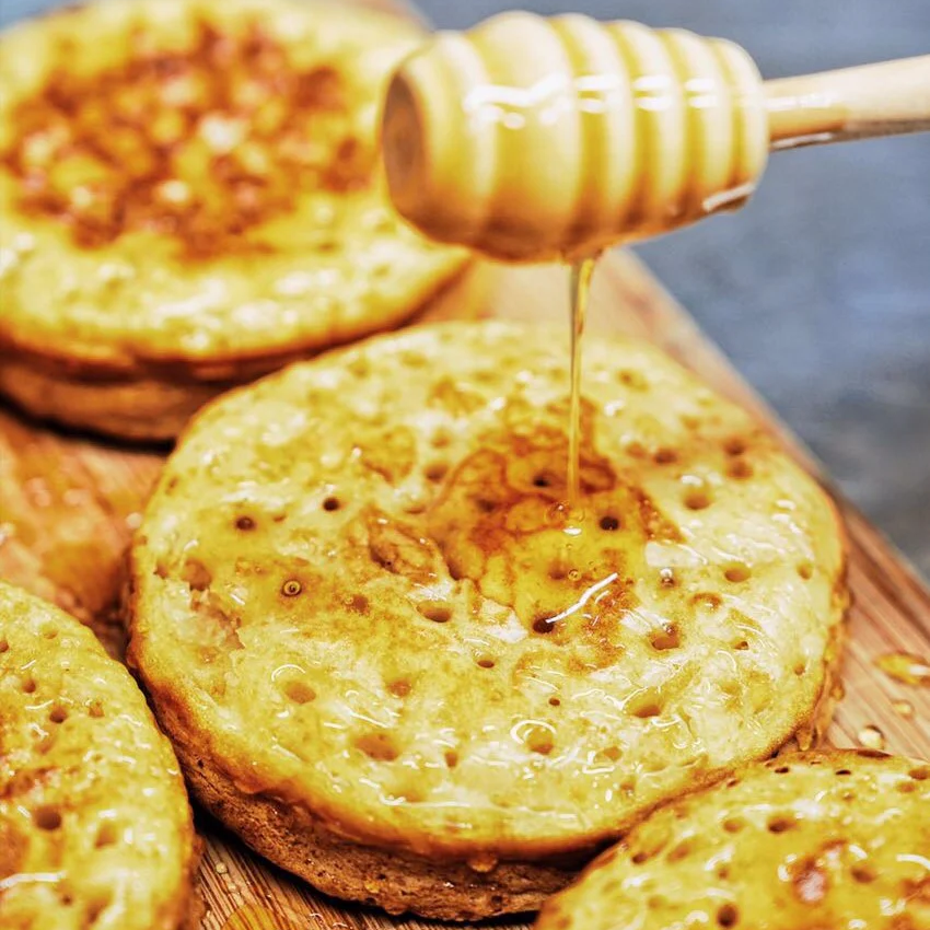 Crumpets and Muffins – Crumpets by Merna